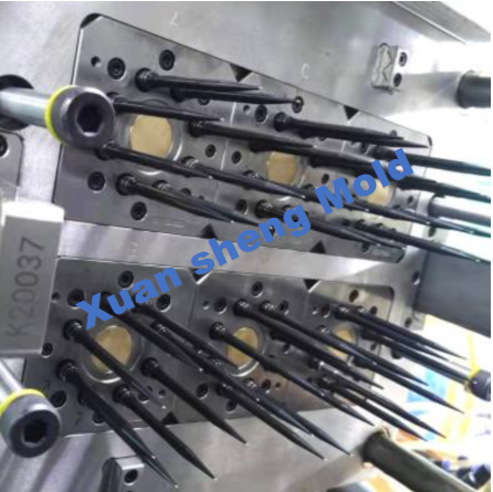 Pipette tips precision mold and medical pipette mould